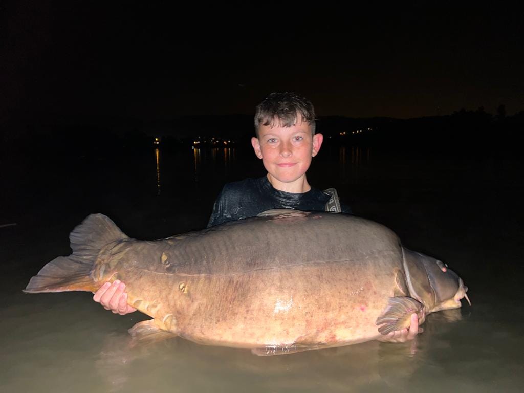 Carp Fishing Holidays - Carp Circle